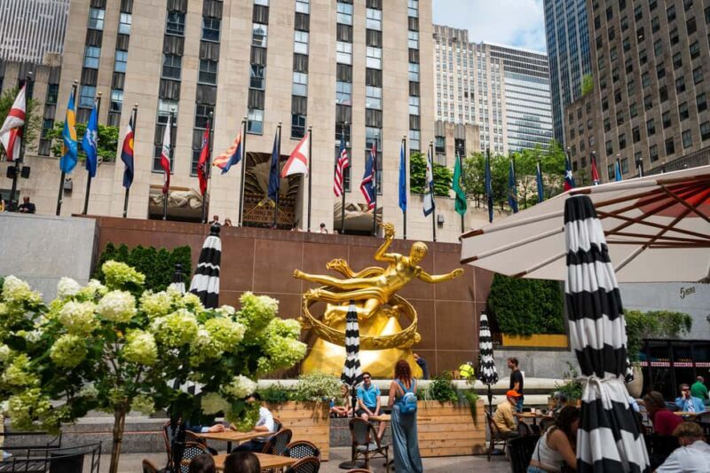 NYC: Half-Day Luxury Bus Tour with One World Access - FAQ