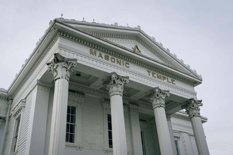 NYC: Hamptons Private Day Tour - NYC: Hamptons Private Day Tour – An Authentic Escape from the City