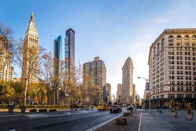 NYC Highlights in 4 Hours: Times Square, Central Park & 5th Ave - Key Points  