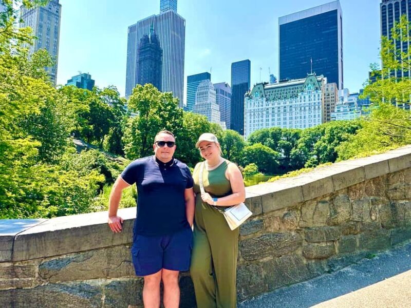 NYC: Home Alone 2 & Elf Locations Tour in Central Park Tour - FAQ