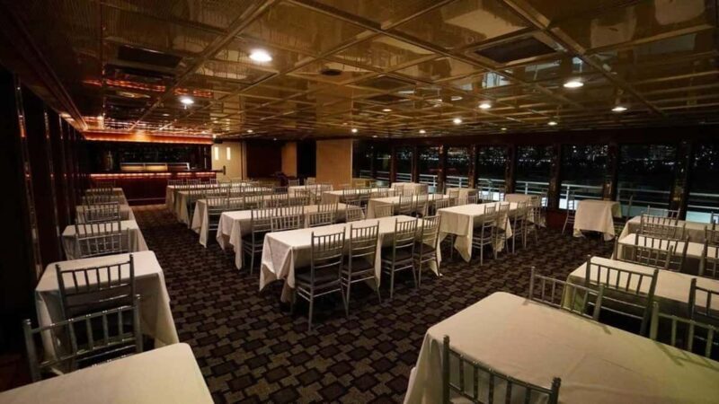 NYC: Timeless Yacht New Year's Eve Celebration - Setting the Scene: What’s Included