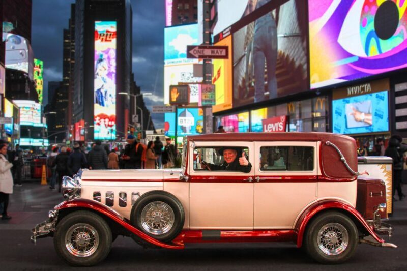 NYC: Vintage Car Night Tour - The Sum Up