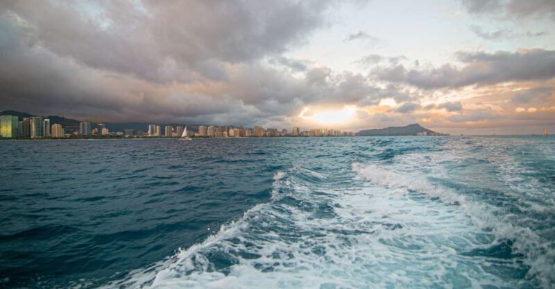 Oahu: BYOB or Cash Bar Waikiki Sunset Cruise - FAQs