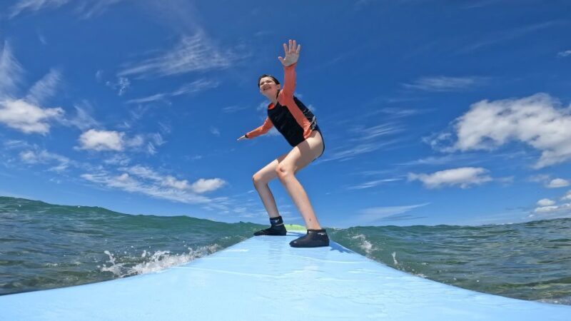 Oahu: Surf Lesson - The Guide and Group Dynamics