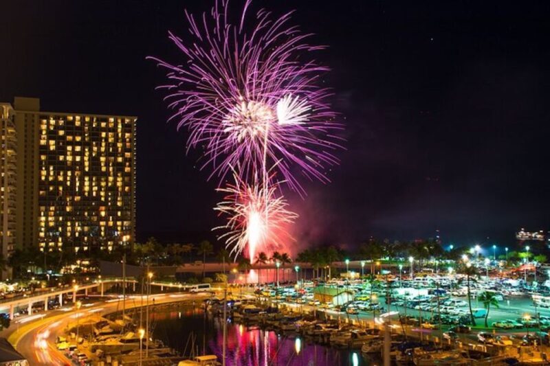Oahu: Waikiki Friday Night Fireworks Catamaran (Wahine Koa) - Key Points