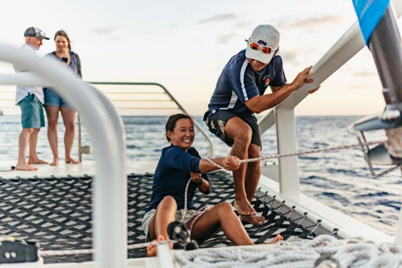 Oahu: Waikiki Sunset Catamaran Cocktail Cruise - Who Will Love This Experience?