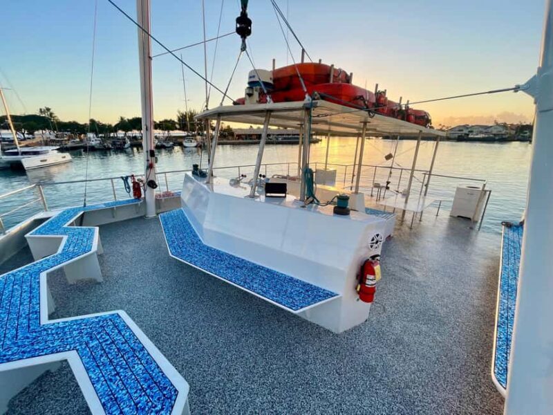 Oahu: Waikiki Whale Watching Cruise - The Value of This Tour