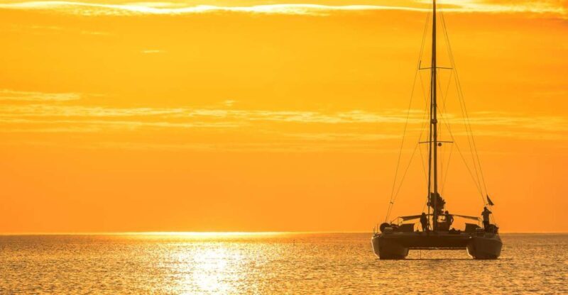 Oahu: West Oahu Sunset Cruise with Cocktails and Appetizers - The Experience in Detail