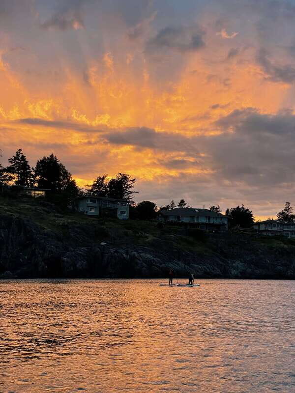 Oak Bay: Full Moon Paddle Experience - The Sum Up
