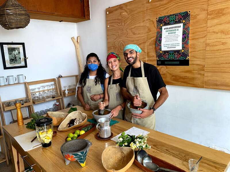 Oaxaca: Vegetarian Cooking Class - Key Points