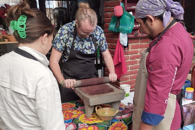 Oaxacan cooking class - A Closer Look at the Oaxaca Mole Cooking Class
