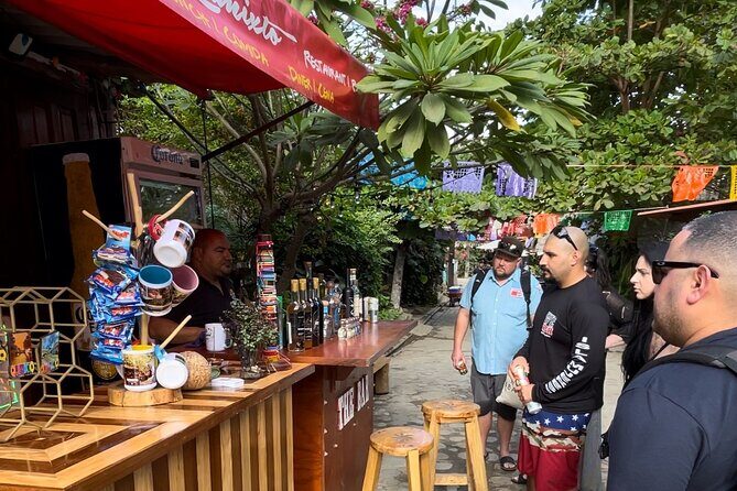 Ocean and Jungle: Snorkel, Quimixto Waterfall and Beach Adventure - FAQ