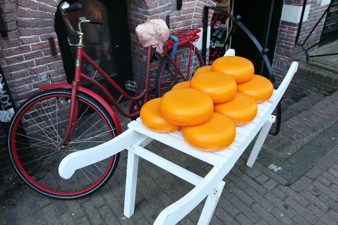 Off the Beaten Paths Dutch Landscape Private Tour 1/2 day Jaguar - Durgerdam and Katwoude: Scenic Dikes and Quaint Hamlets  