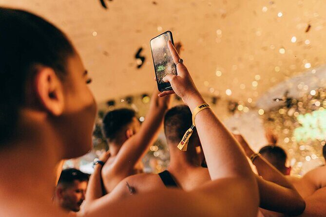 Official Wristband in los, Cyclades - Frequently Asked Questions