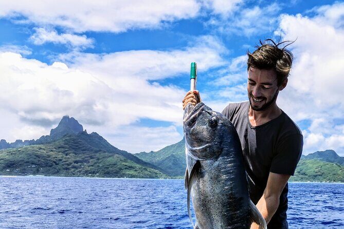 Offshore fishing around the Teahupo'o wave - FAQ