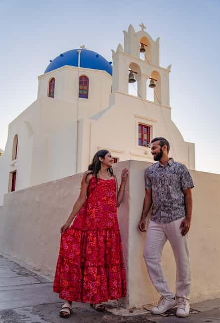 Oia: Couple Photoshoot Seprate Entrance to Blue Dome - What Makes This Photoshoot Stand Out