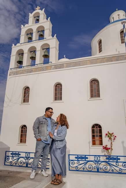 Oia: Couple Photoshoot Seprate Entrance to Blue Dome - Pricing and Value