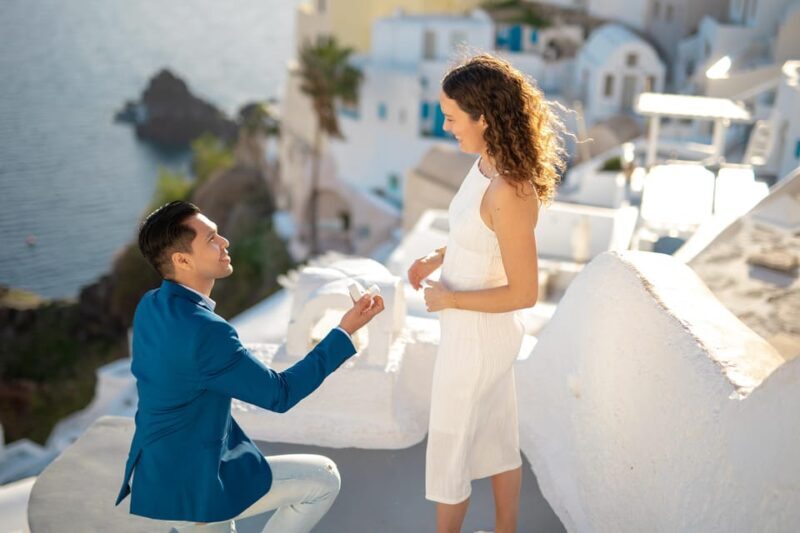 Oia: Couple photoshoot with 30 edited Photos - Final Thoughts: Is This Experience Worth It?