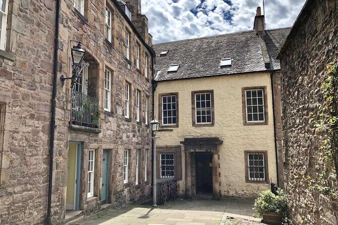 Old Edinburgh Private Walking Tour - Why Choose the Old Edinburgh Private Walking Tour?