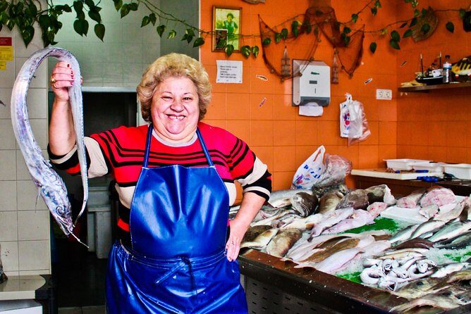 Old Lisbon: Alfama and Sao Jorge neighborhood 3-Hour Walking Tour - An In-Depth Look at the Tour Experience