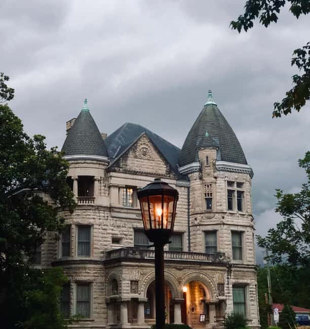 Old Louisville: Paranormal Buff Supernatural Tour with Beer - FAQ