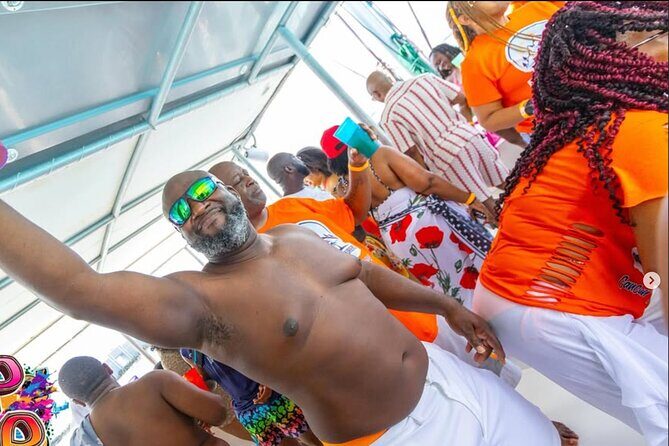 Old School Hip Hop Sesssions Boat Party Cancun - What to Expect from the Old School Hip Hop Sessions Boat Party