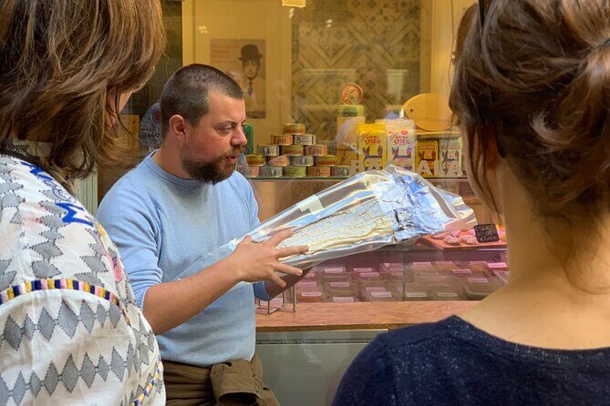 Old Taverns and Rialto Market Food Adventure (come hungry!) - Final Thoughts: Who Should Consider This Tour?