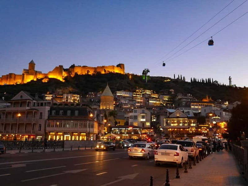 Old Tbilisi Highlights Walking Tour with Wine & 10 Tastings - Key Points