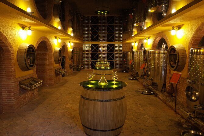 Old Town and Beyond: A Tbilisi Silk Road Feast with Culinary Backstreets - Detailed Itinerary Breakdown