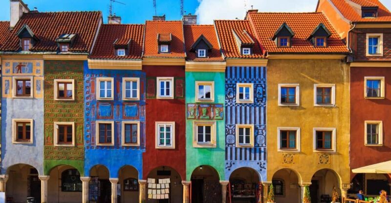 Old Town Poznan: Guided Walking Tour in English - Key Points