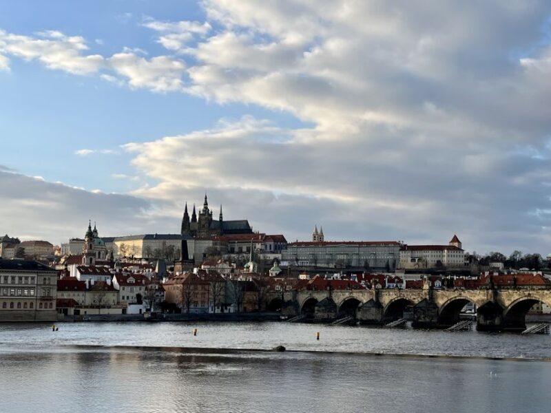 Old Town Prague Walking Tour - Key Points