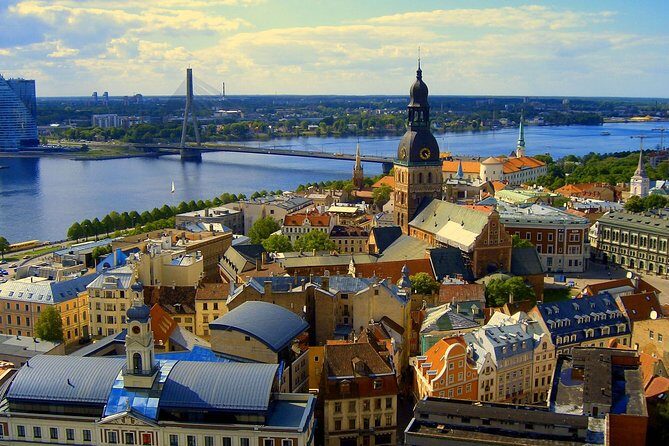Old Town Walking Tour of Riga - Key Points