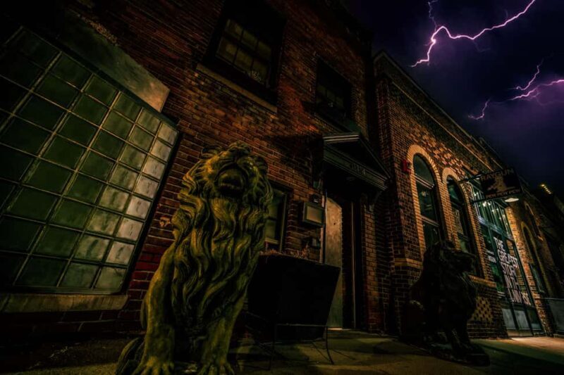 Omaha Ghost Tours: Otherworld Oblivion & Omens - The Experience from a Traveler’s Perspective