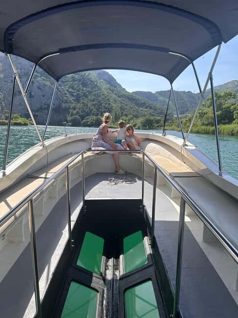 Omi: Cetina River Canyon Glass Boat Tour to Radman Mills - An In-Depth Look at the Cetina River Canyon Glass Boat Tour