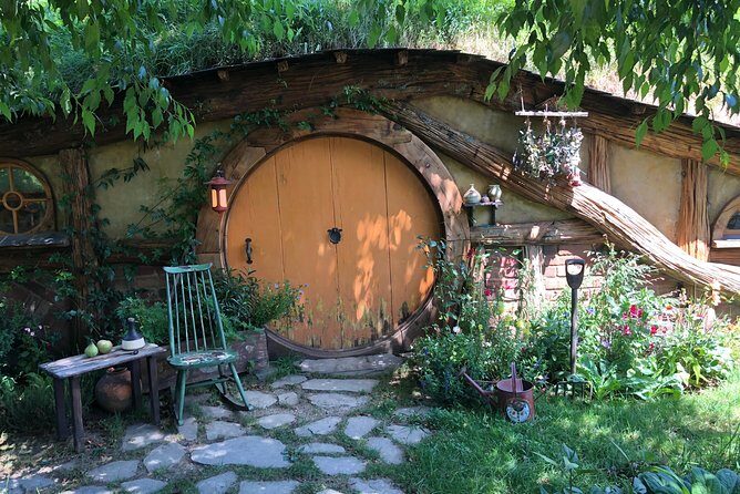 One day Hobbiton Movie set visit from Auckland - Who is This Tour Best For?