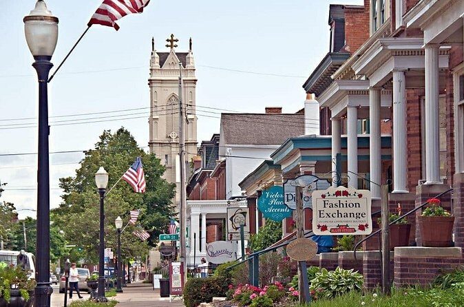 One Day Tour On Galena From Chicago - Galena: Historic Charm in Rolling Hills