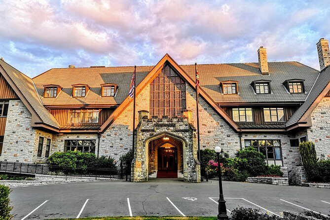 One-Hour Luxury City Tour of Victoria - Who Should Book This Tour?