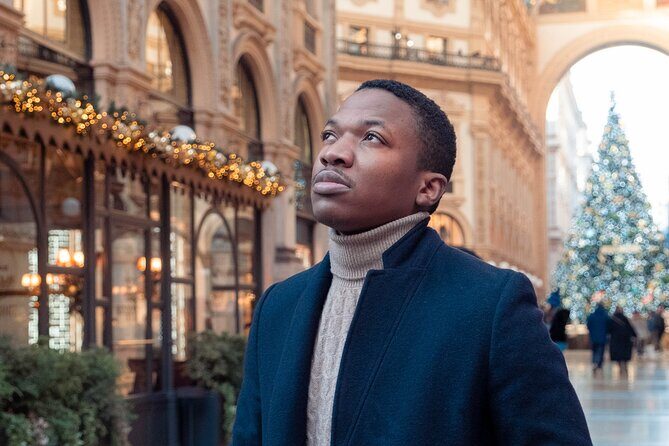 One hour of photo shooting in the center of Milan - What’s Included and What’s Not