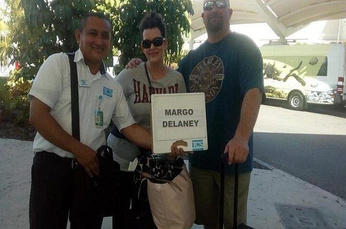 One-way private transportation Cancun Airport - Cancun Hotel Zone - Real Traveler Insights