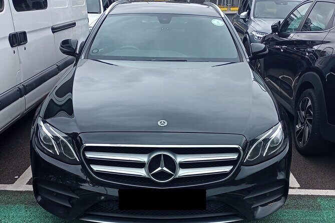 One Way Taxi Transfer from London to Stansted Airport - Detailed Breakdown of the Transfer Experience