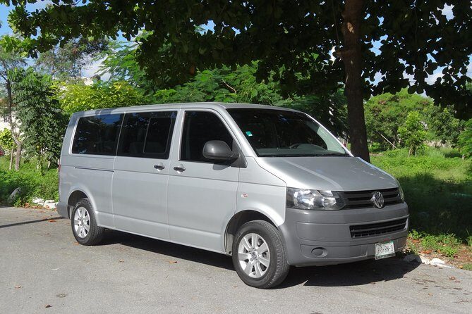 One Way Van Transfer from Cancun Airport to Cancun Hotel Zone up to 6 passengers - Key Points