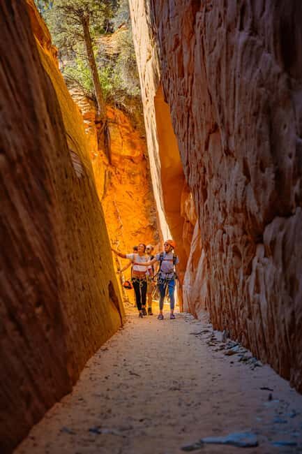 Orderville/Kanab: Coral Sands Canyoneering & Rappelling Tour - The Sum Up