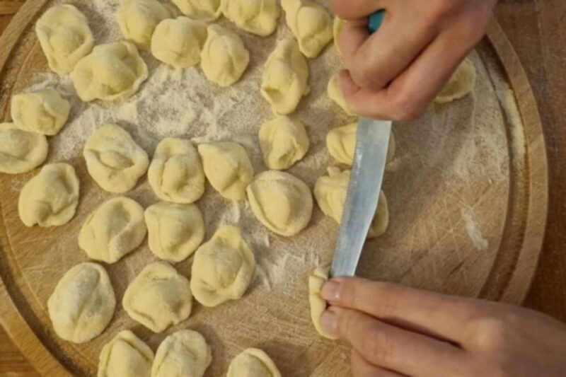 ORECCHIETTE CLASS WITH WINE TASTING & APERITIF - Who Will Love This Tour?