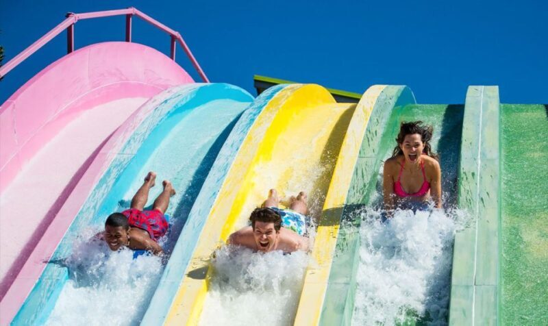 Orlando: Aquatica Water Park Admission Ticket - The Sum Up
