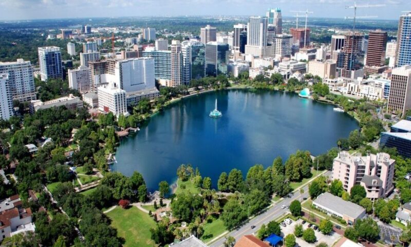 Orlando: City Highlights and Hidden Gems Tour - Transportation and Group Size