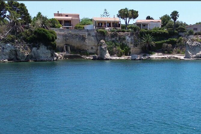 Ortigia-blue cave island tour with dolphin sighting - Who Will Love This Tour?