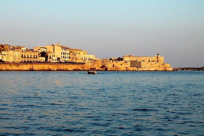 Ortigia by boat - An Overview of the Itinerary and Highlights