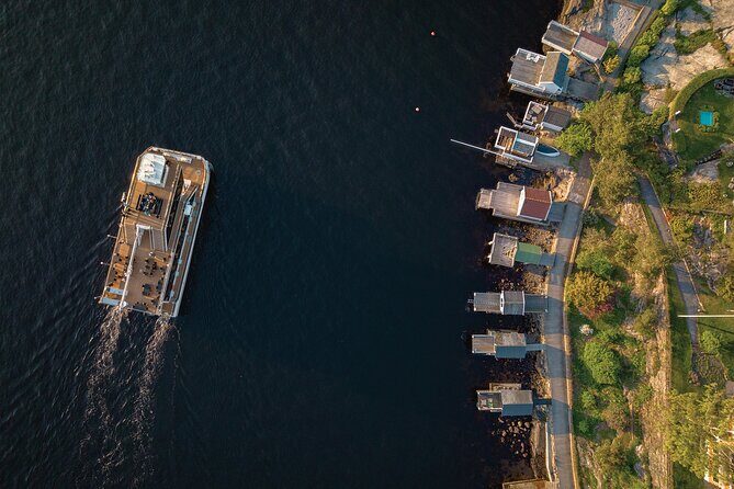 Oslo fjord 3-Course Dinner Cruise with Live Music - Key Points