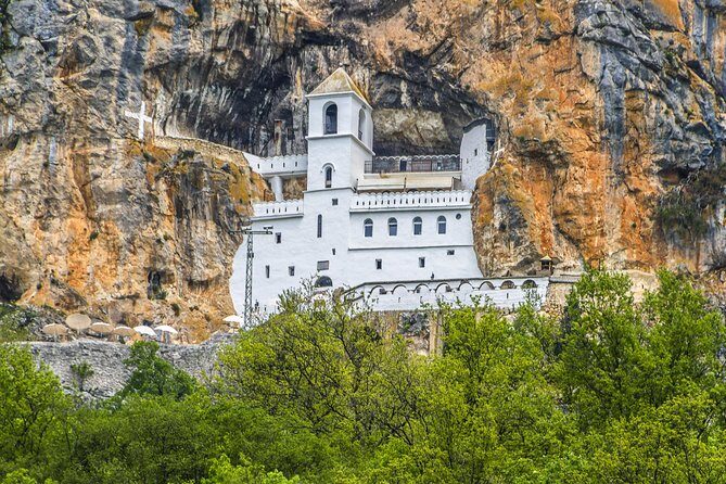Ostrog monastery and Niagara waterfalls - The Sum Up