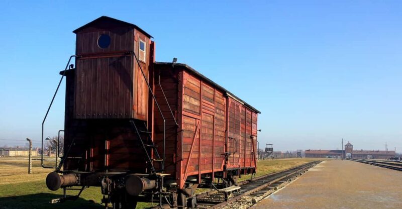 Oswiecim: Auschwitz-Birkenau Skip-the-Line Entry Tickets - A Close Look at the Auschwitz-Birkenau Experience